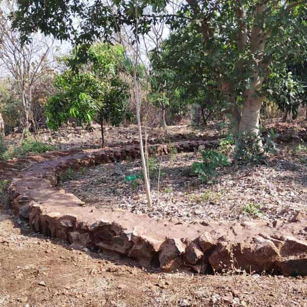 Random rubble masonry foundation - Blurring Boundaries